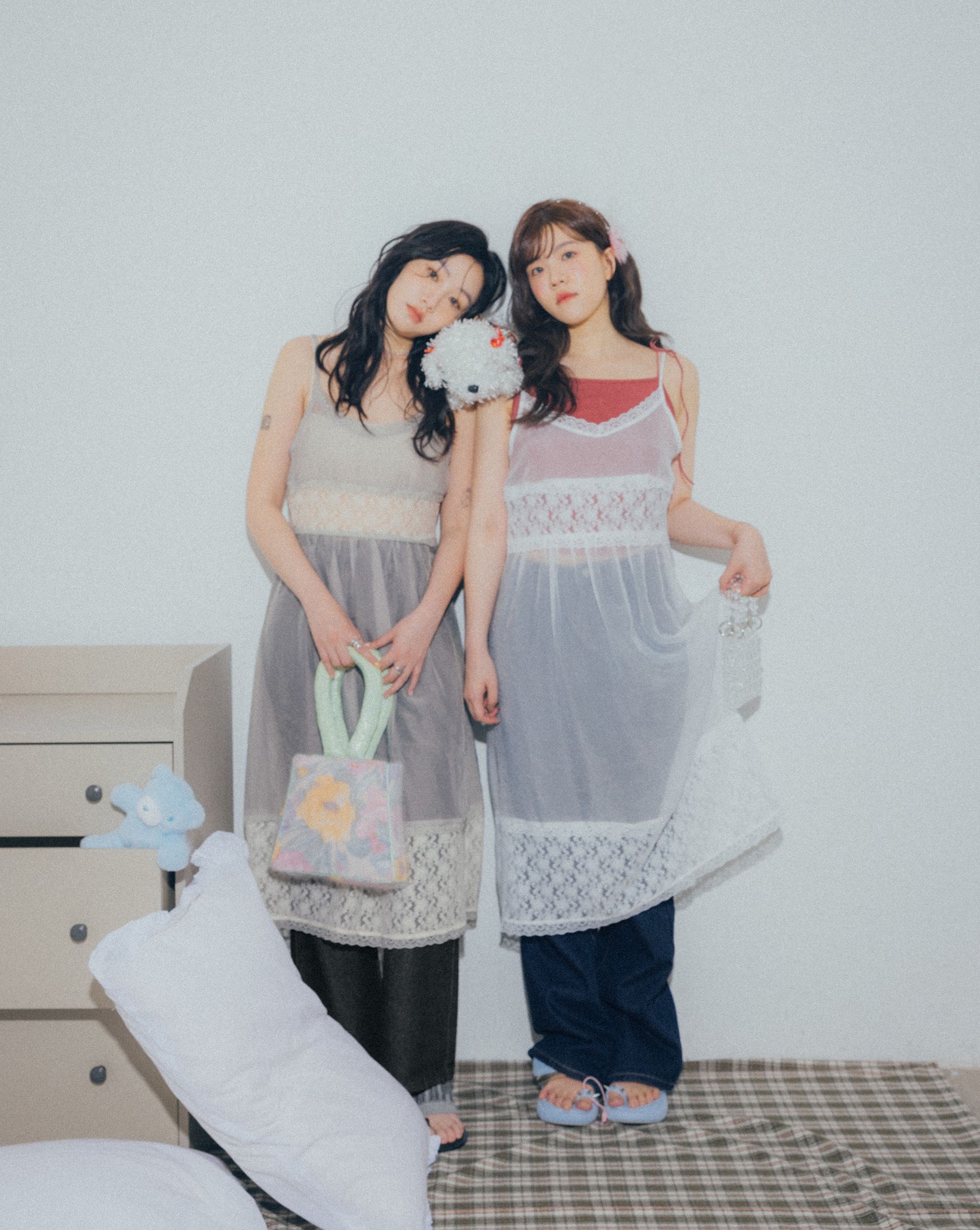 oiiv-微喇叭牛仔褲 ｜ MEIER.Q 打造簡約永恆感