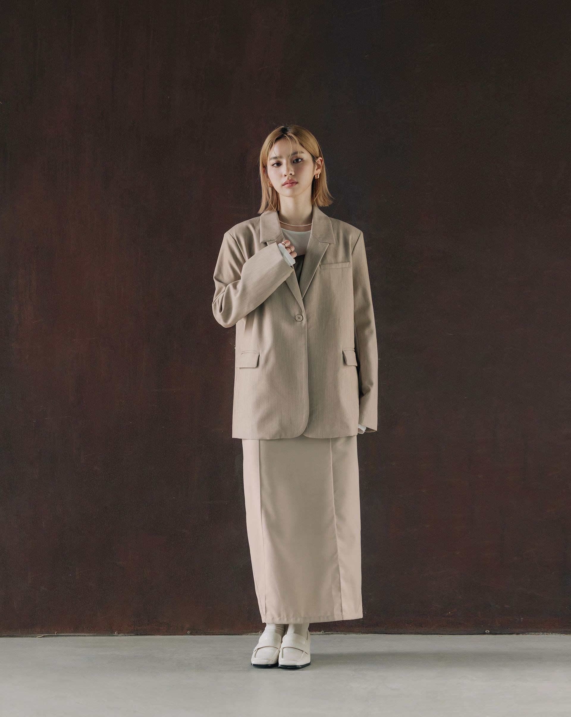 挺版單釦西裝外套 ｜ MEIER.Q 打造簡約永恆感