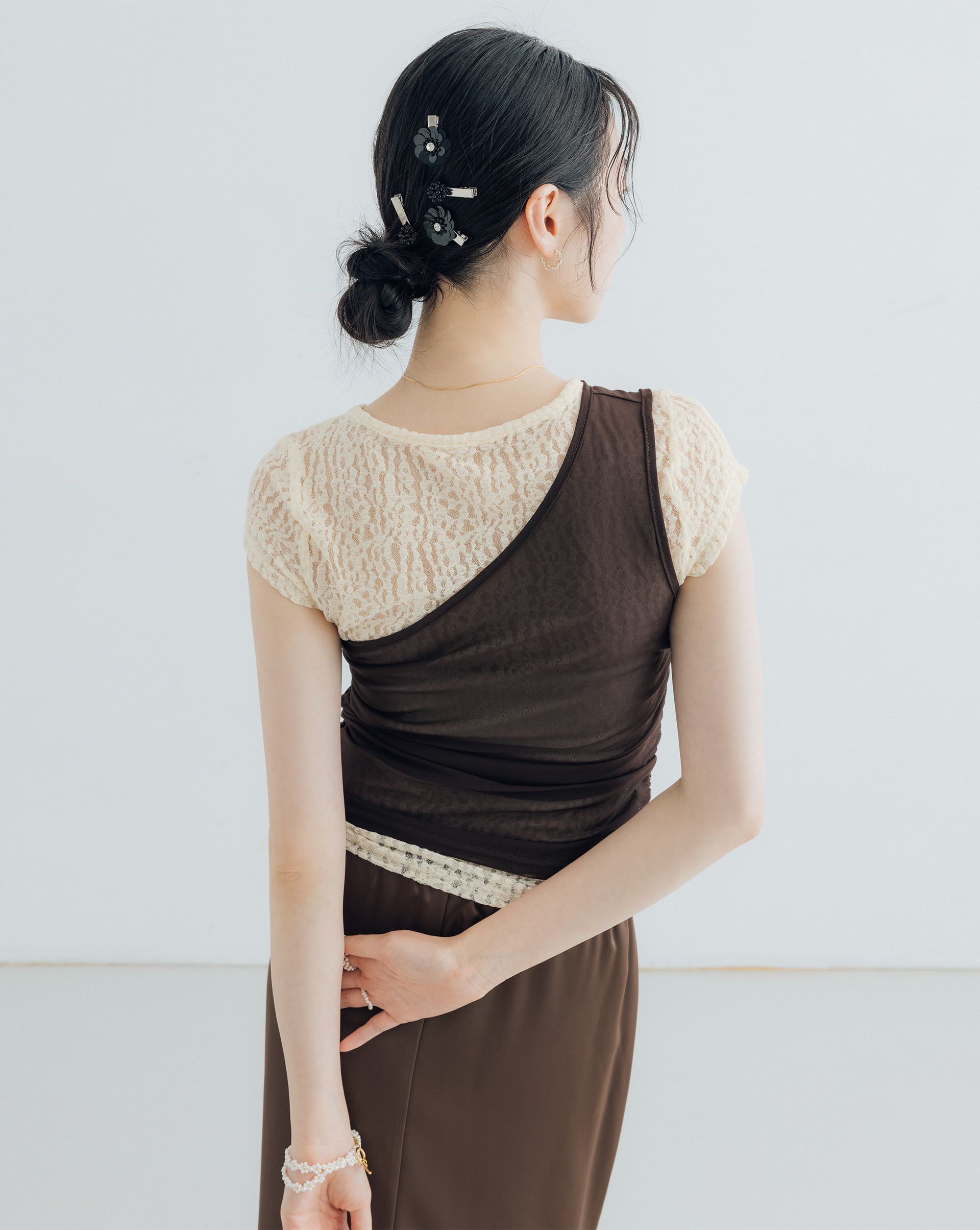 KR亮片細珠花型髮夾(2入一組) ｜ MEIER.Q 打造簡約永恆感